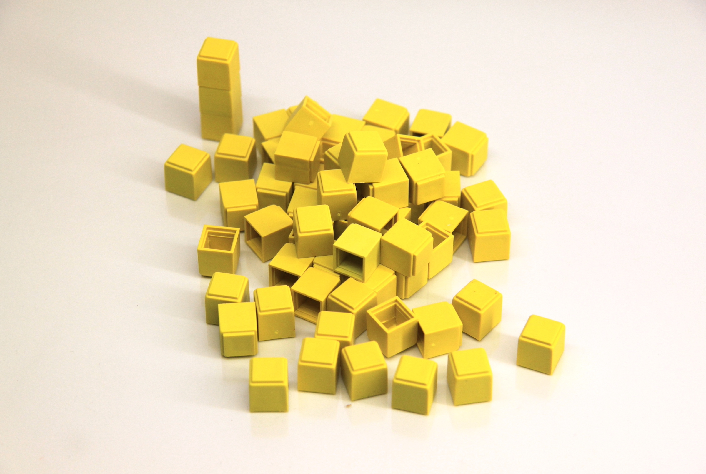 Base Ten Units 100 pcs (yellow)