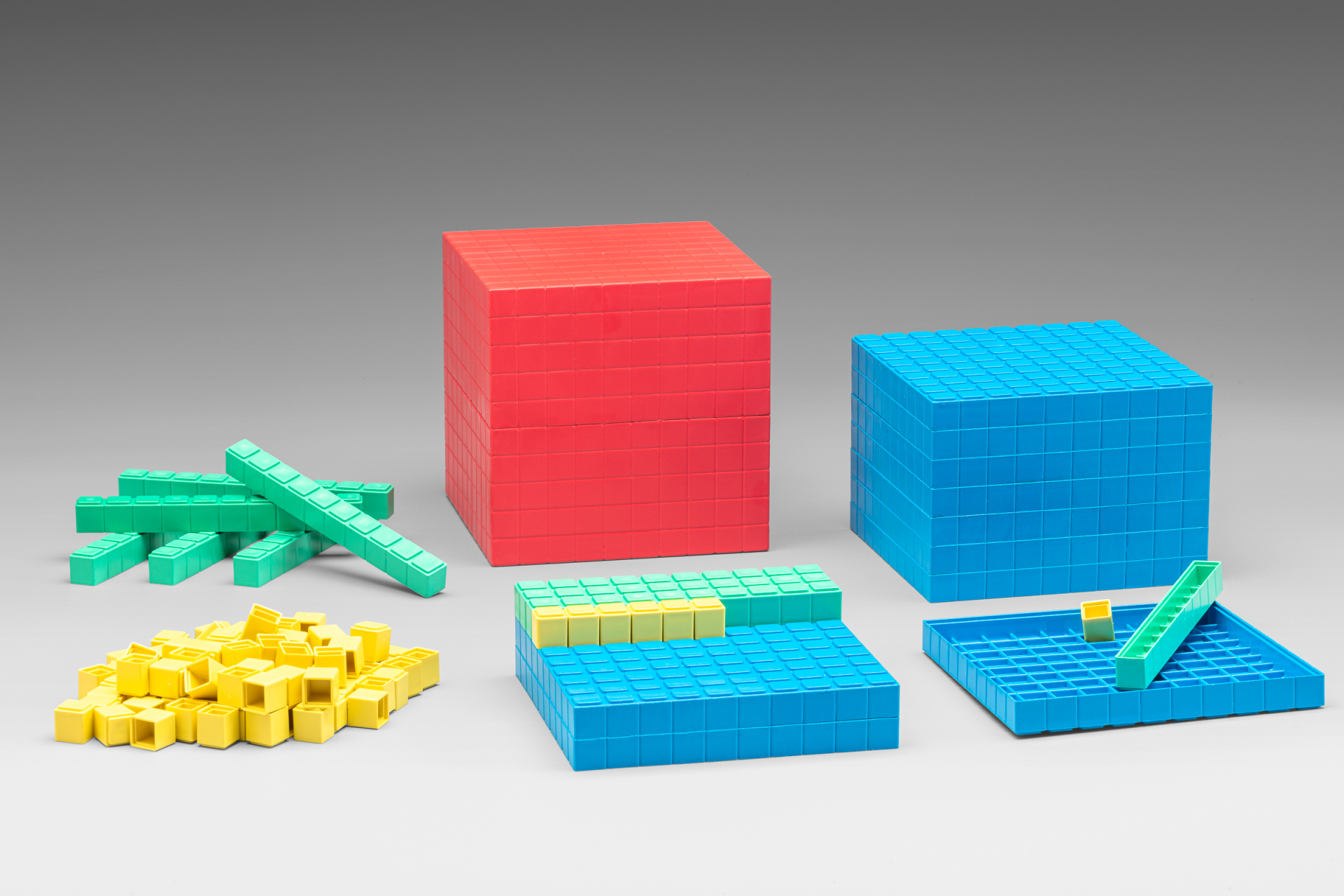 Dienes Base Ten Set in natural colours (121 pcs)